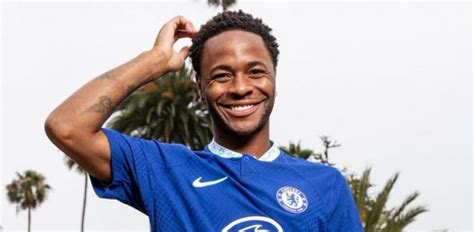 Los 10 futbolistas que más dinero se embolsan al año algunos te