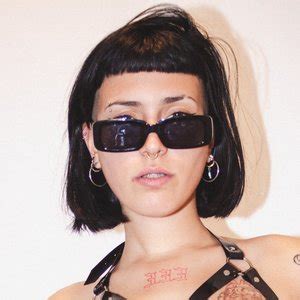 AcidGirlSue Suecuk Suesalvia ThatGirlSue Nude Leaks OnlyFans