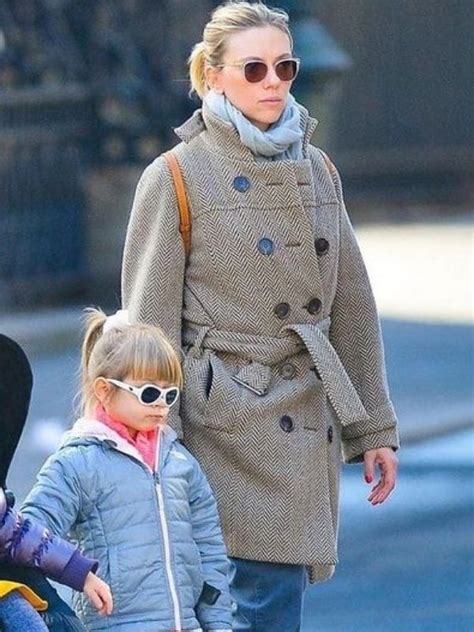 Why Does Scarlett Johanssons Daughter Rose Dorothy Dauriac Spend Time