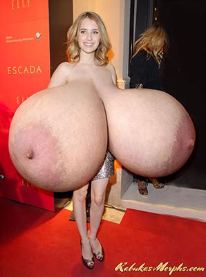 Emma Roberts Big Boobs Celebrities Biggest Tits In The World