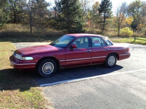 Sell Used 1995 Ford Crown Victoria In United States
