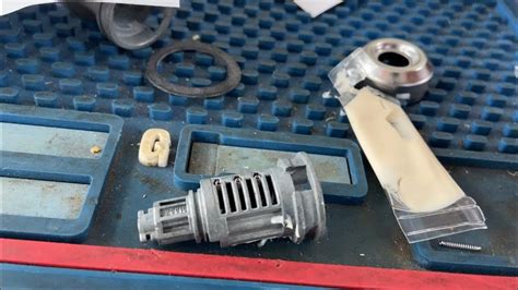 FORD DOOR LOCK CYLINDER REKEYING KIT YouTube