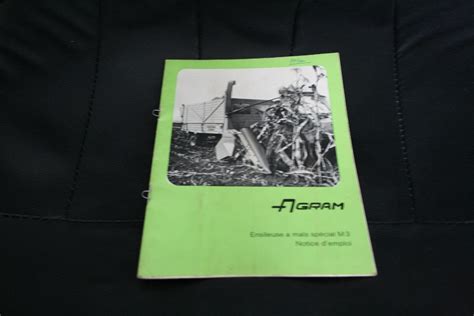 Vends manuels utilisation et catalogue pièces