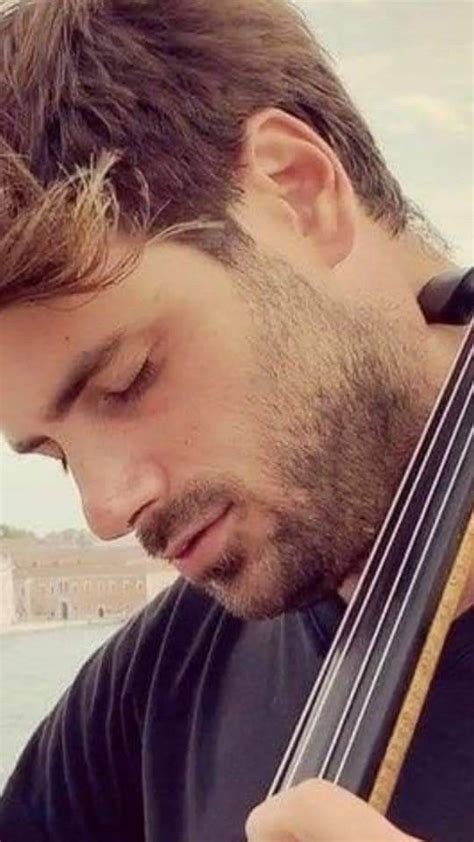 Pin De Eva Anna En Hauser Stjepan Violonchelo Musica Dibujo Abuela
