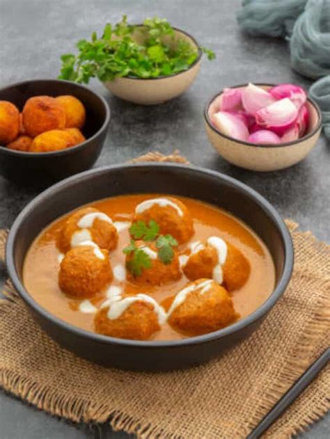 Make Punjabi Style Creamy Malai Kofta For A Sumptuous Dinner