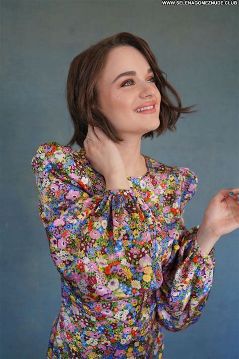 Joey King No Source Sexy Beautiful Posing Hot Celebrity Babe Nude