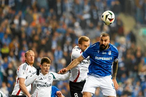 Tak wygląda tabela ekstraklasy po meczu Lech Legia Piłka nożna Sport pl