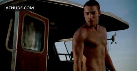 Dustin Milligan Shirtless Shirtless Thomas Dekker Foto Compartilhado