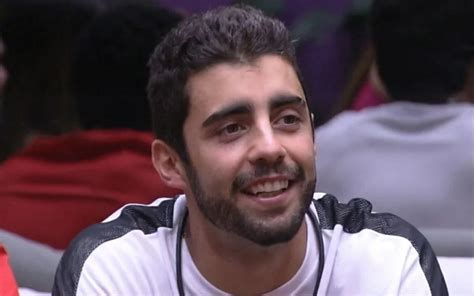 Pedro Scooby surpreende e vence prova do líder em menos de 30 segundos