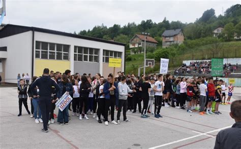 U Prozoru danas održane Male olimpijske igre učestvovali učenici 6
