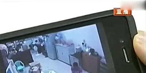 黑客用破解软件攻破家庭摄像头 家中隐私被直播 手机新浪网