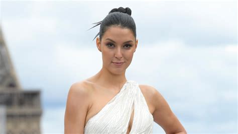 Rebecca Mir Im Naked Dress Raubt Sie Ihren Fans Den Atem GALA De