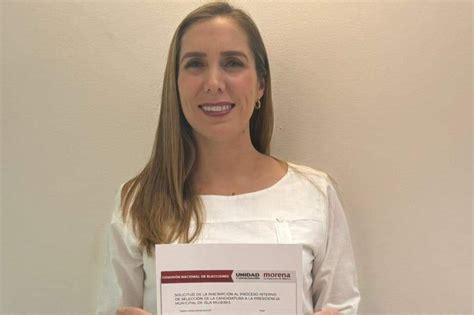 Se registra Atenea como aspirante en Morena a la alcaldía de Isla