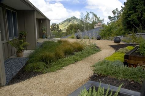 Gravier décoratif extérieur l incontournable dans la déco jardin moderne
