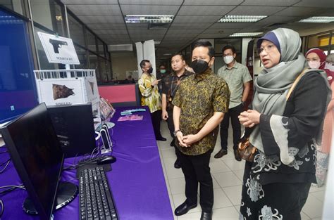 Lawatan Kerja YBTM MOSTI Ke Jabatan Kimia Malaysia KIMIA Malaysia