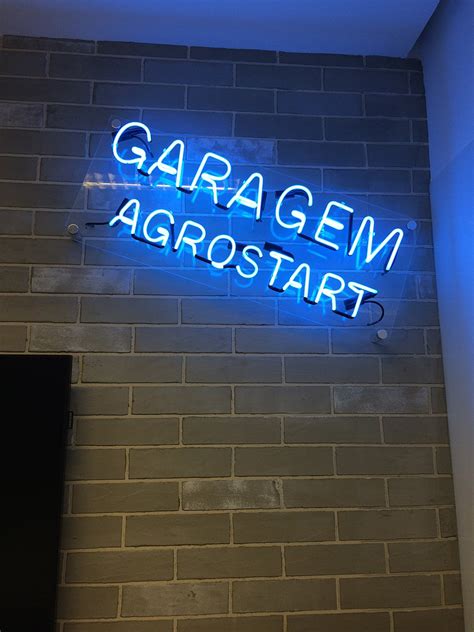 Letreiro Neon Personalizado Letras Em Neon Diana Luminosos