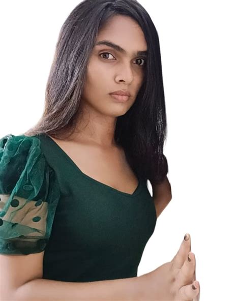 Dimple Indian Transsexual Escort In Chennai