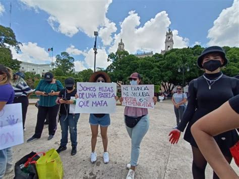 La Jornada Maya Yucatán Cecilia Abreu Con velada sorora por las