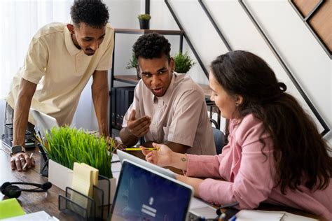 Estratégias de Outsourcing de TI para Startups Escalando Eficiência