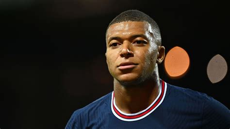 Mercato Les 3 options du PSG en cas de départ de Mbappé