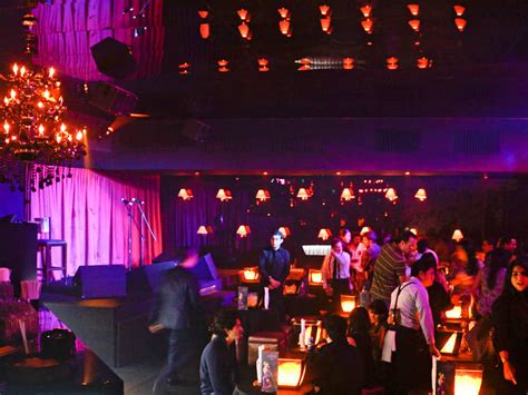 Los mejores lugares con música en vivo para cantar toda la noche