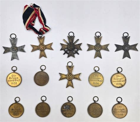 Niemcy III Rzesza Krzyże i medal zasługi zestaw 15 sztuk