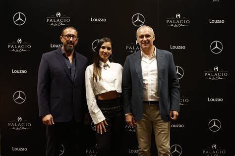 Louzao Mercedes Benz Organiz Un Concierto Privado De India Mart Nez En