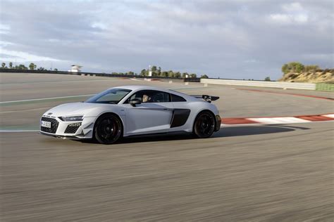 Audi R8 Coupé V10 GT RWD la prova della supercar in pista Foto Auto it