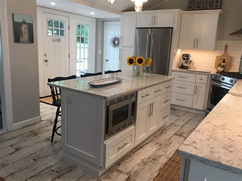 Kitchen Islands With Microwave A Practical Solution For Busy Kitchens
