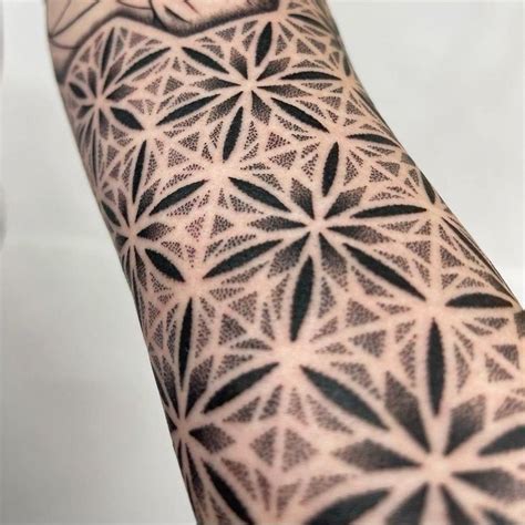 Pin By Jay Acres On Tattoo Sleeve Designs Tattoo Pattern Geometric