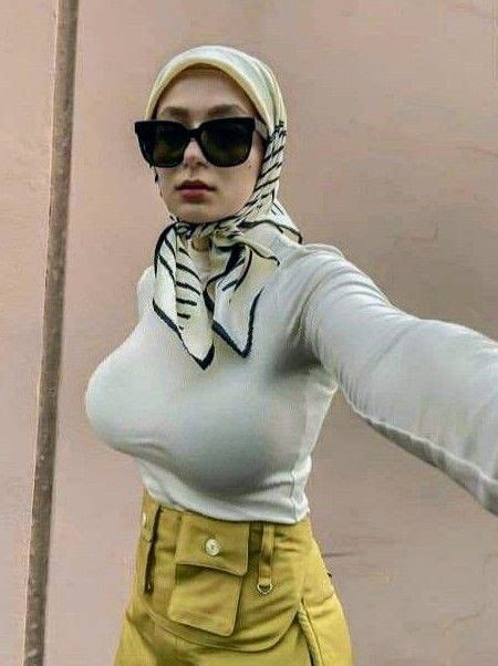 Pin von maya Kimochi auf Hijab Stylist Anziehsachen Kopftücher Kleidung