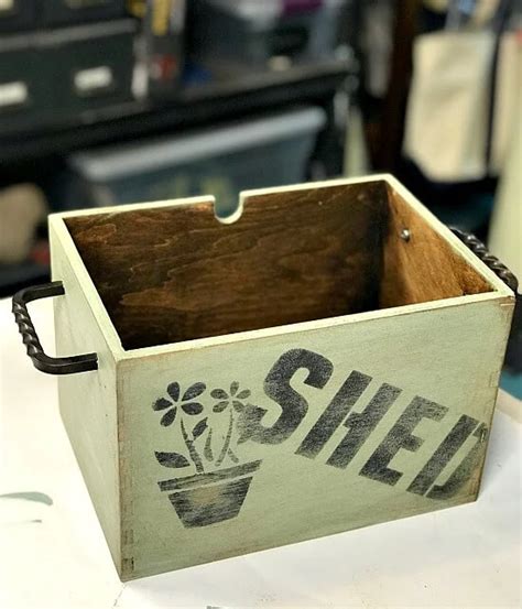 How To Make A Rustic Box For Flowers