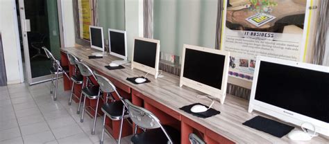 Ruang Lab Kom Riau International College