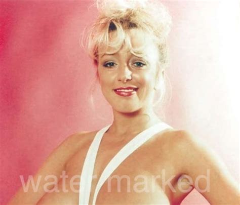 Natural Breast Naked Model Picture 15 Etsy Canada
