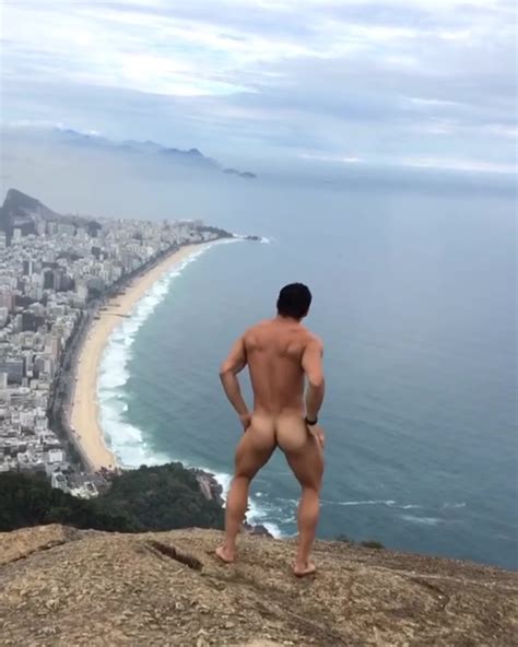 Brazilian Man Naked In Rio De Janeiro Boyfriendtv