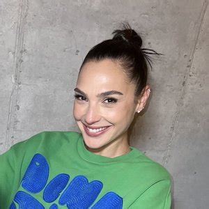 Gal Gadot Aka Gal Gadot Nude Leaks OnlyFans Photo 2 Fapellas
