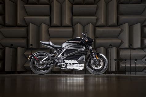 Harley Davidson To Launch A Naked Bike And Adventure Bike In