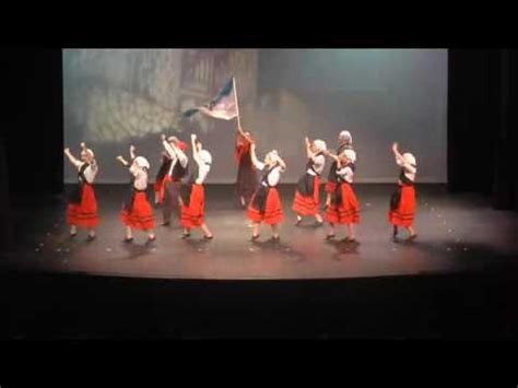 Cu Les Son Los Bailes Tradicionales M S Famosos De Espa A