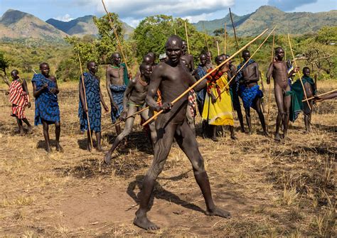 Suri Tribe Warriors During A Donga Stick Fighting Ritual Flickr