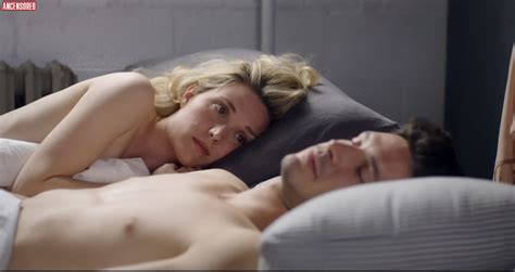 Évelyne Brochu nude pics página 1