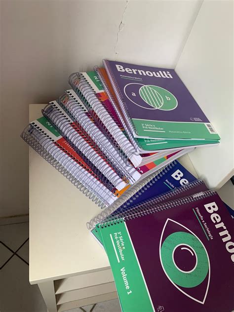 Coleção 2v de Livros Pré vestibular Bernoulli Livro Usado 66382709