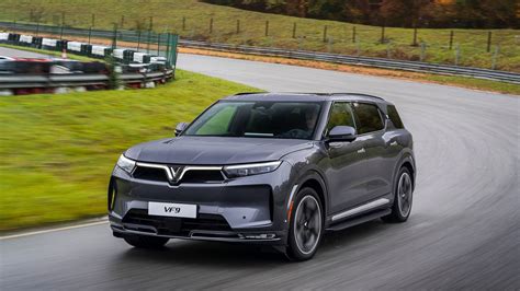 VinFast VF 9 Extended Range AA Lease