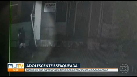 Vídeo Adolescente de 17 anos foi esfaqueada a caminho da escola em São