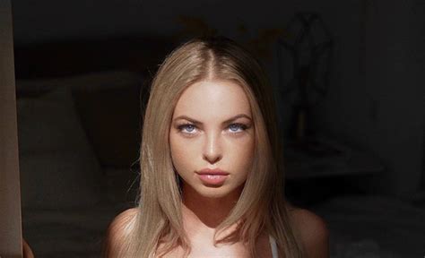 Top 999 Emma Kotos Wallpapers Full HD 4K Free To Use