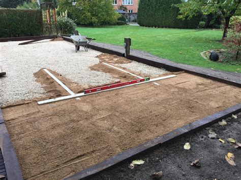 Cr Ation Dun Terrain De P Tanque Air Jardin Jardinier Elagage