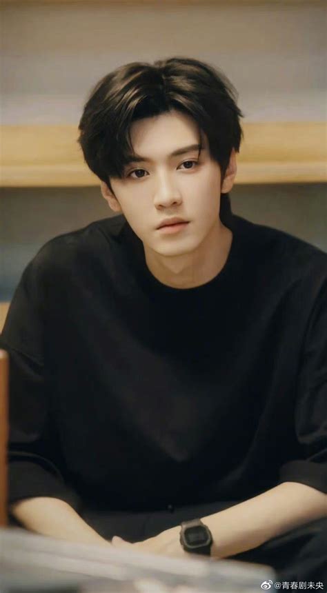 Handsome Actors Cute Actors Handsome Men Shenzhen Asian Actors