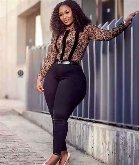 Pin By Harlematl On Harlem Kandi Killah Curvy Women Jeans Curvy Girl Fashion Wide Hip Women