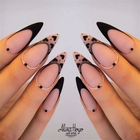 55 Stunning Almond Nail Designs