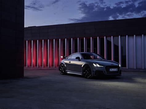 Audi TT RS Coupe Iconic Edition 2023 Picture 24 Of 87