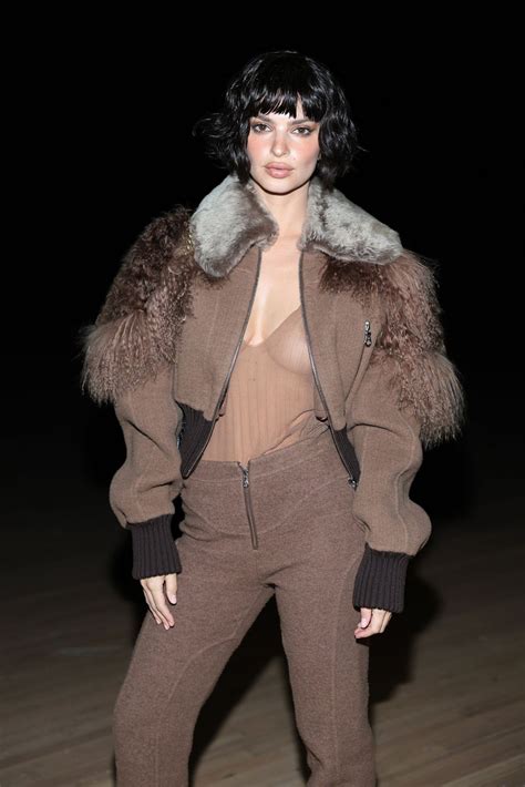 Emily Ratajkowski Braless Boobs And Nipples Hot Celebs Home